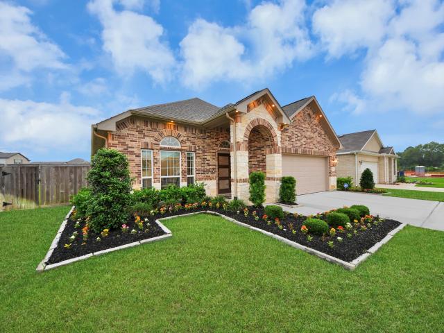 101 Bayou Bend Court
