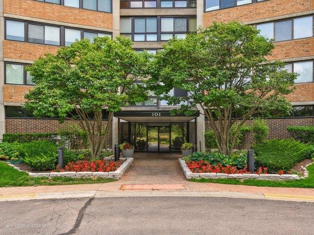 101 Bar Harbour Rd Unit 2M, Schaumburg, IL 60193