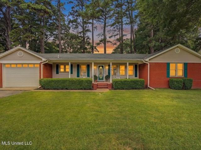 101 Beech Ct, Senatobia, MS 38668