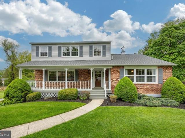 101 Biddle Dr, Exton, PA 19341
