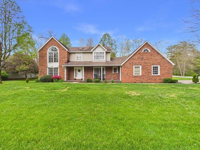 101 Bluebird Dr, Russell, KY 41169