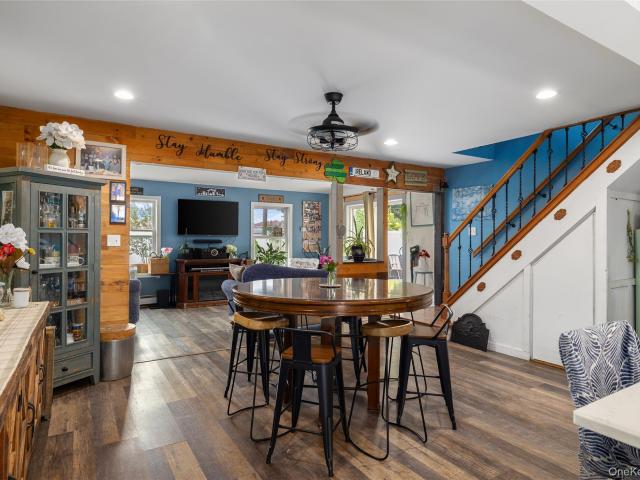 101 Blacksmith Road E