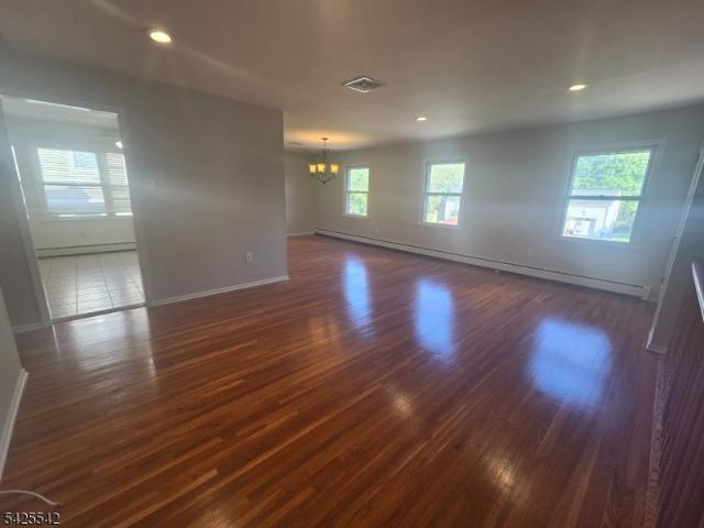 101 Bloomingdale Ave