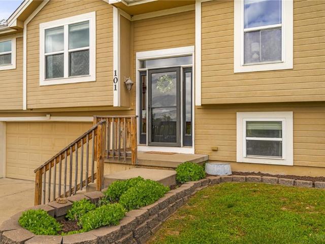 101 Bridgeport Drive