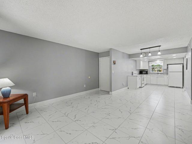 101 Bristol Ln, Unit 101, Melbourne, FL 32935 | MLS #1070
