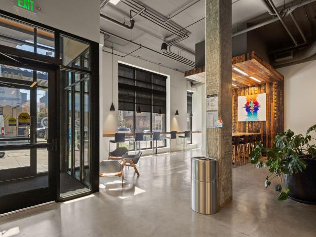 101 Broadway, Live Here, Go Anywhere