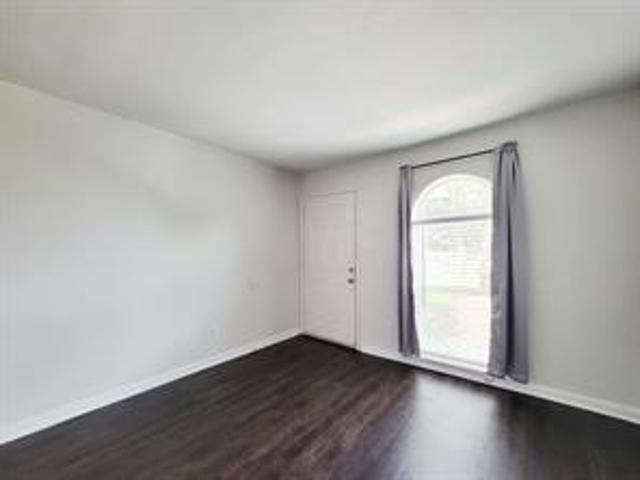 101 Brookside Lane 9
