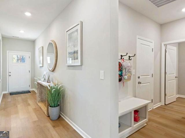 101 Buttercup Pl