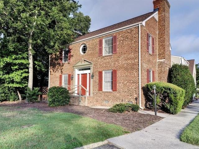101 Burnt Bridge Way, Yorktown, VA 23692