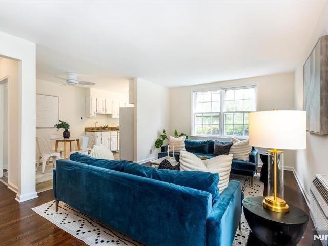 101 Gates Avenue # B4