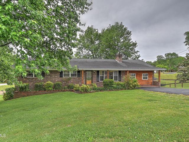 101 Garden Circle