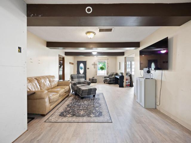 101 Gennie Hill Road