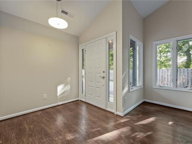 101 Glentower Drive