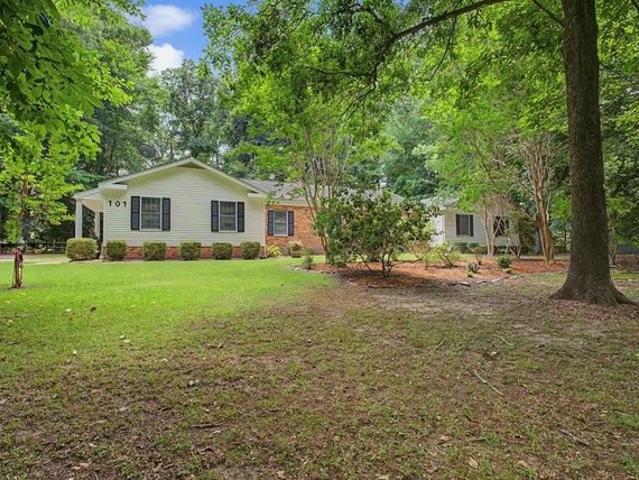 101 Greenwood Dr, Williamsburg, VA 23185