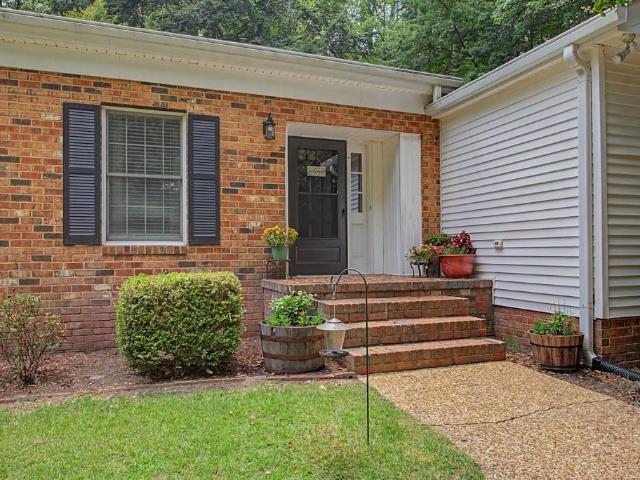 101 Greenwood DR