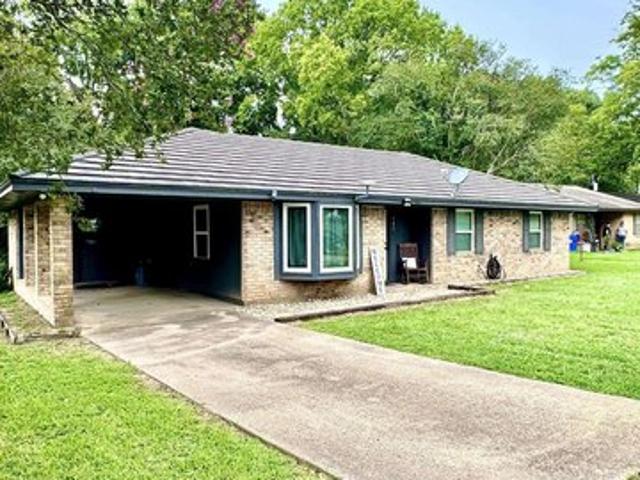 101 Green Mdws, Crockett, TX 75835