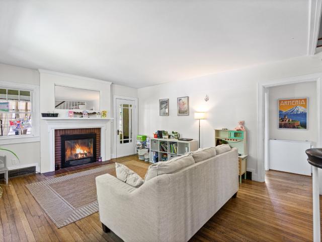 101 Davis Ave