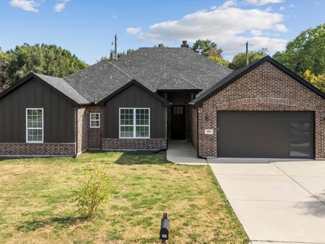 101 Darrell Dr, Heath, TX 75032