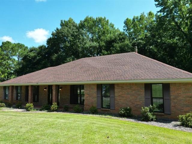 101 Diane Dr, Prattville, AL 36066
