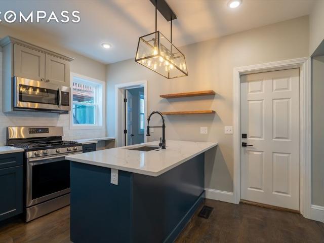 101 Draper St 1, Boston, MA