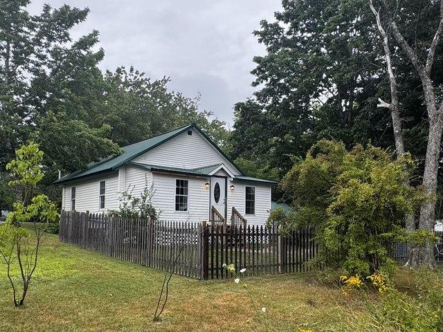 101 Duck Cove Rd, Orland, ME 04472