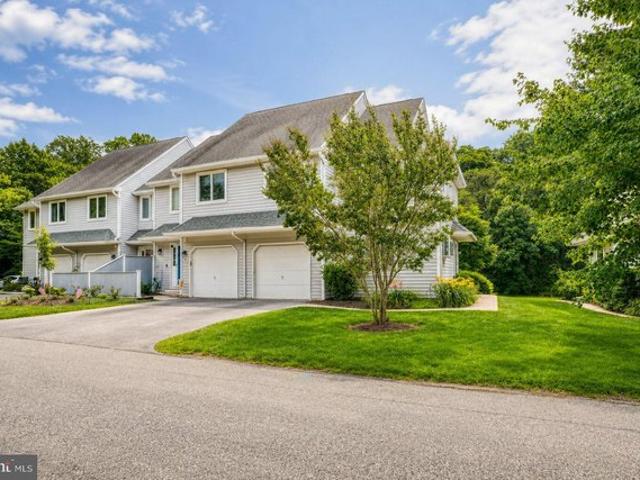 101 E Thomas Ct, Kennett Square, PA 19348