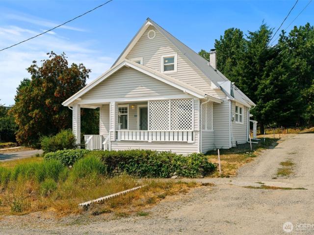 101 E Utah Avenue
