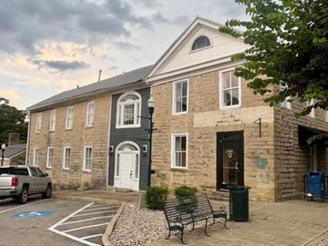 101 E Court St, Greensburg, KY 42743