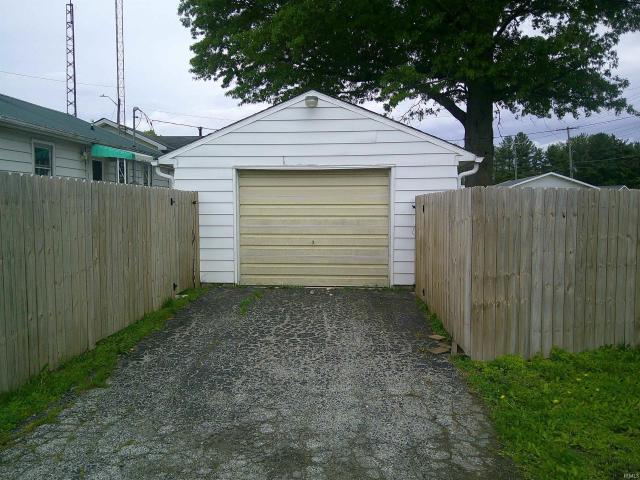 101 E Griffith Street