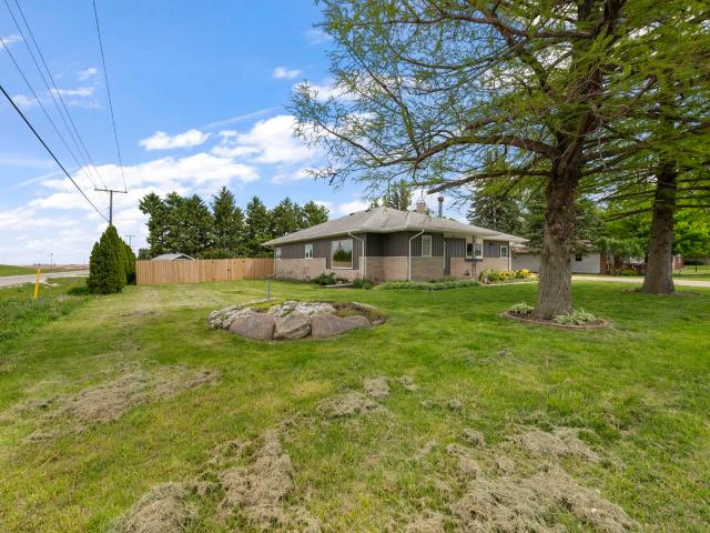 101 E Maple Street