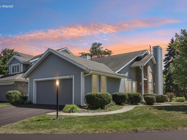 101 E Sutton Pl, Unit A