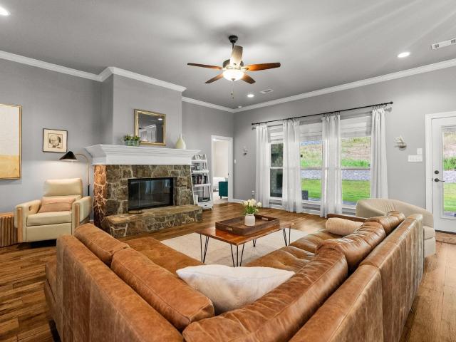 101 Eagle Ridge Drive