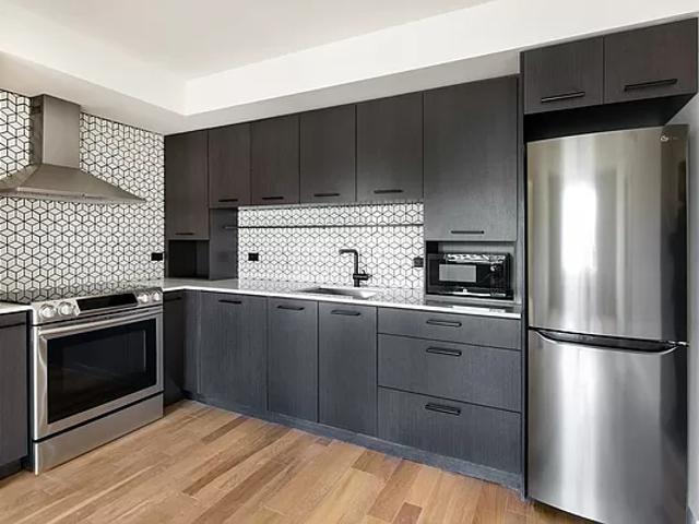 101 East 10th Street, New York, NY