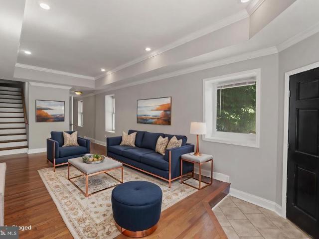 101 East Avenue