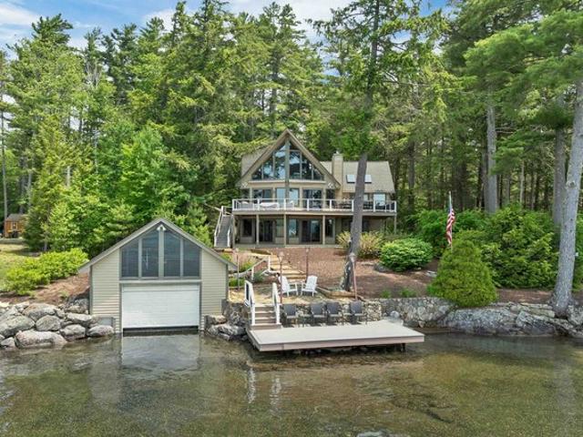 101 Eastman Shore Rd S, Laconia, NH 03246