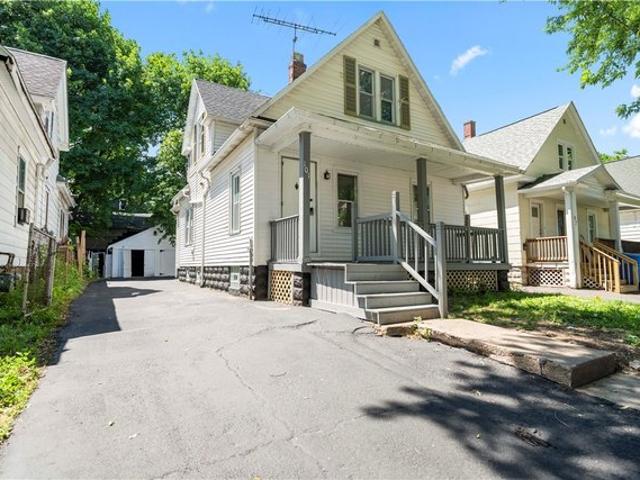101 Ernst St, Rochester, NY 14621