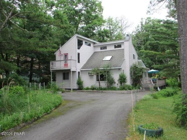 101 Fairway Lane