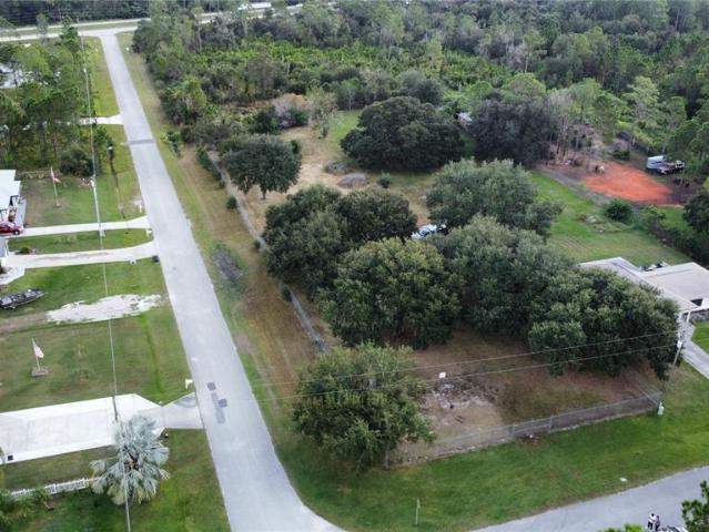 101 Florida Grackle Ct, Frostproof, FL 33843 | MLS #O6354 | Compass
