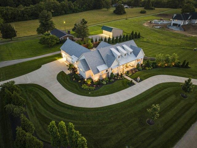 101 Kensington Pl, Nicholasville, KY 40356