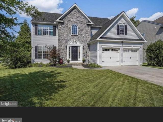 101 Hobbyhorse Ct, Dover, DE 19904