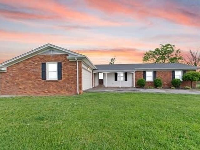 101 Holly Hill Cir, Nicholasville, KY 40356