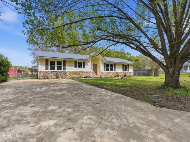 101 Hac St, Jacksonville, NC 28540