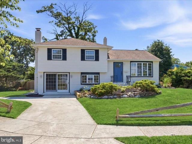 101 Haddon Rd, Somers Point, NJ 08244