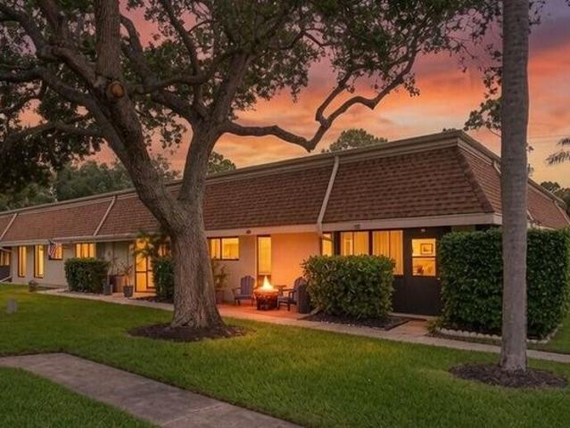 101 Half Moon Cir Apt C, Jupiter, FL 33458