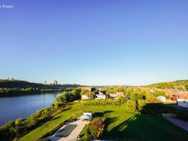 101 Harbor Greene Drive # W705
