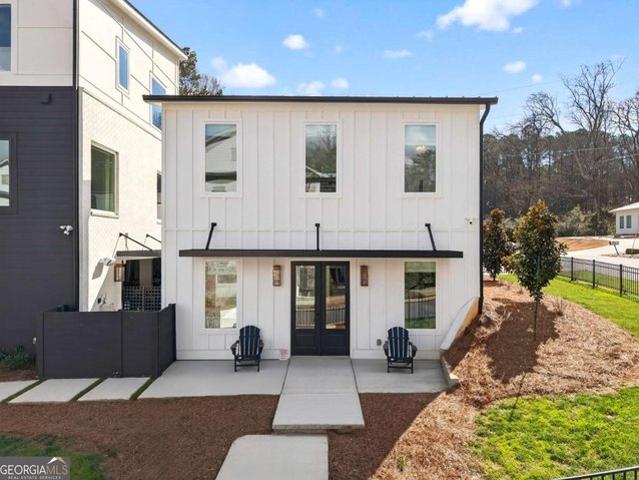 101 Henderson St, Woodstock, GA 30188