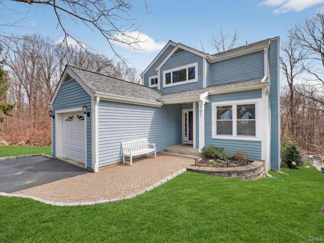 101 Hitching Post Lane