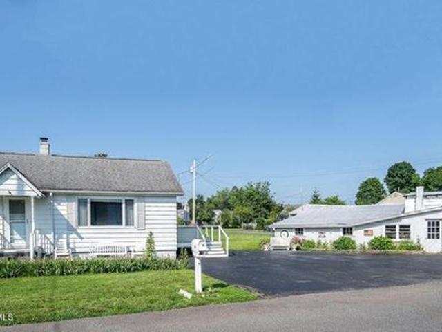 101 Hinsdale St, Kingston, NY 12401