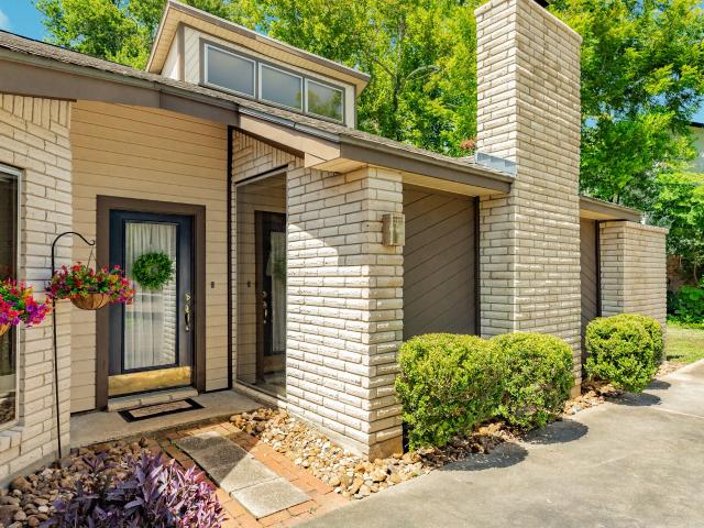101 Huckleberry Drive