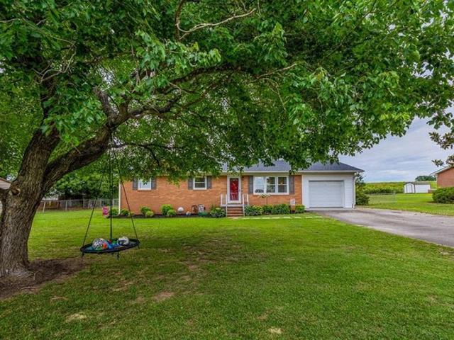 101 Huey St, Boiling Springs, SC 29316